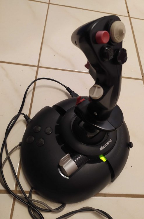 Flight stick recommendations - Hardware, Software and Controllers - IL ...